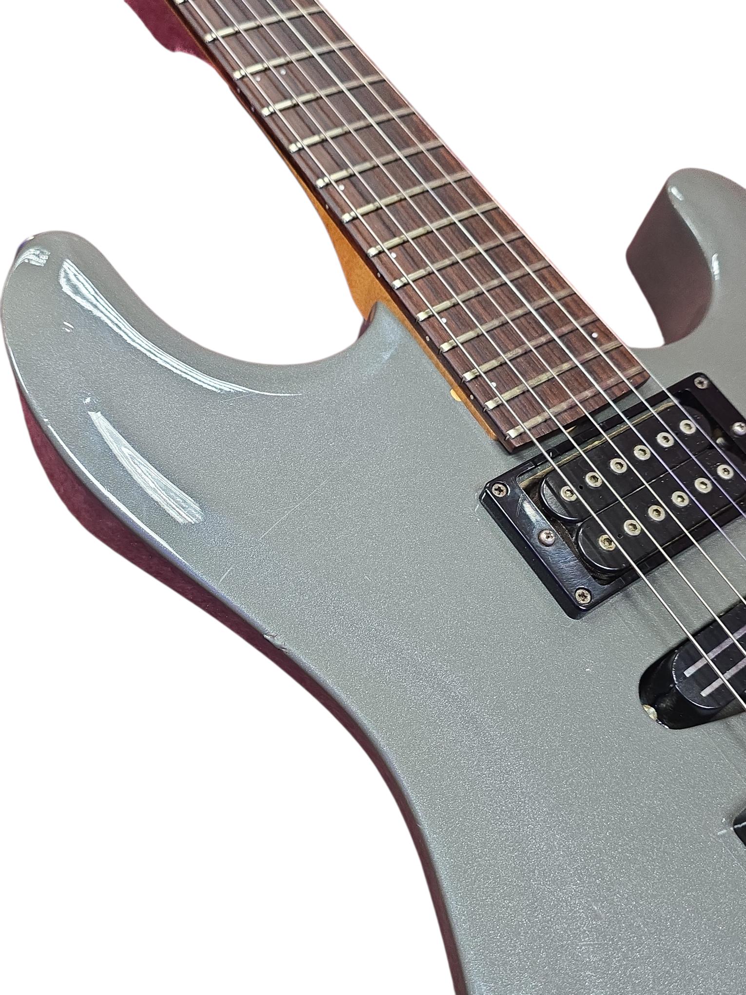 Pre-owned Godin Artisan - Own4Less